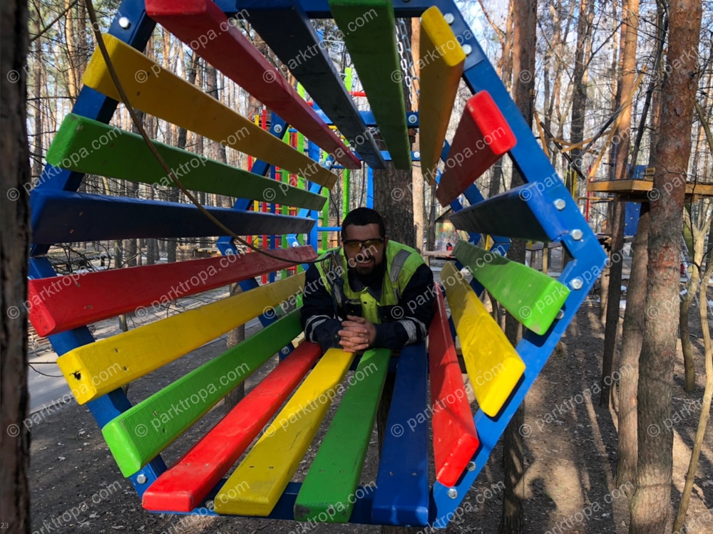 The new line of children's rope park CRAZY BEE - PARKTROPA Adventure ...